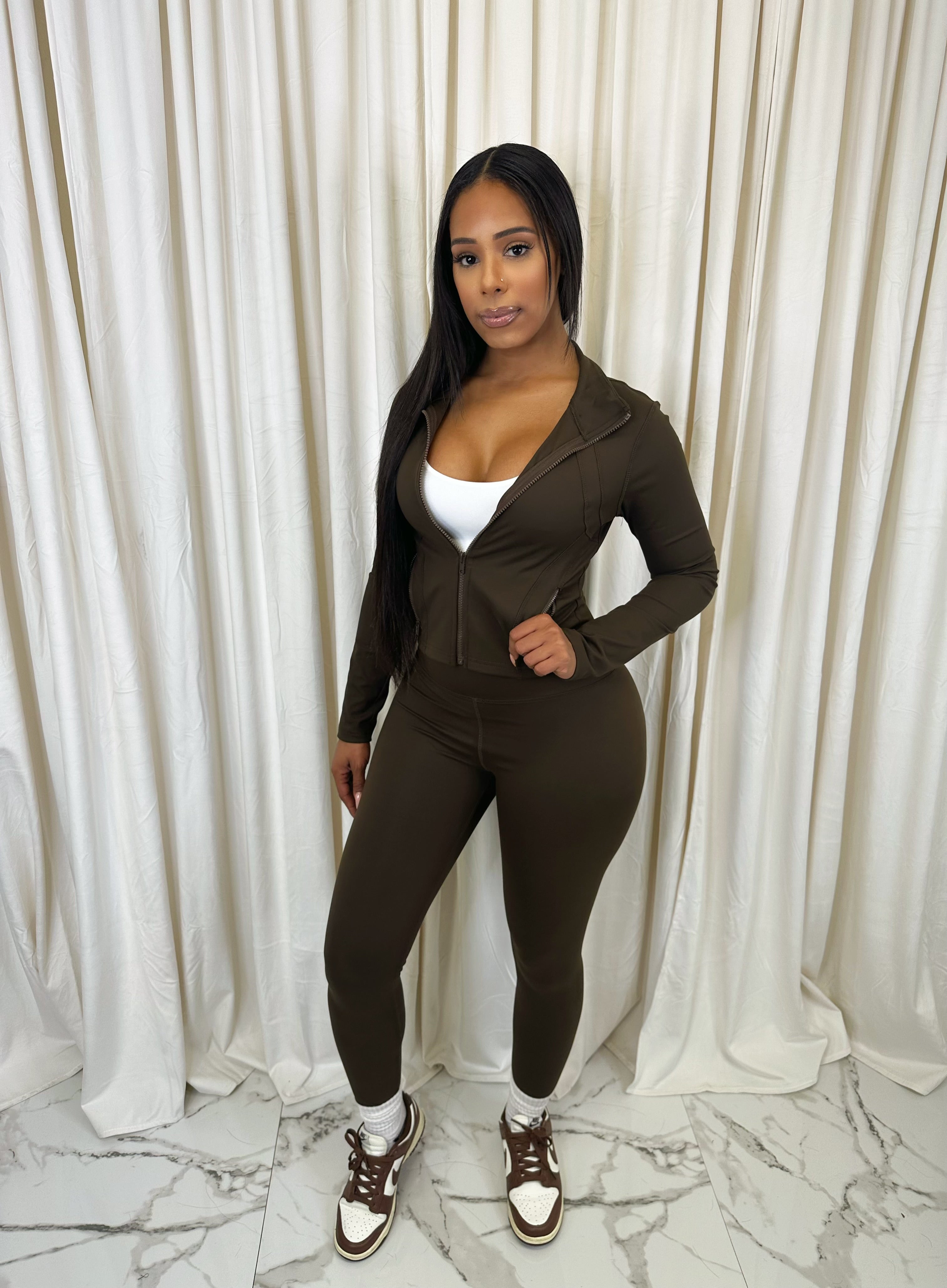 Layla Workout Set - Brown – ADORE